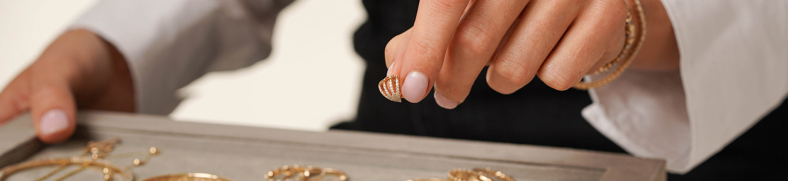 10K vs 14K vs 18K Gold: Purity, Price & Durability | Dana Rebecca Designs